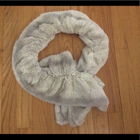 Accessories | Vintage Faux Fur Circular Neck Scarf | Poshmark